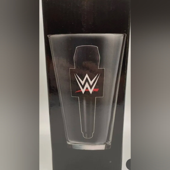 Loot Crate | Dining | Wwe Loot Crate Exclusive Microphone Pint Glasses ...